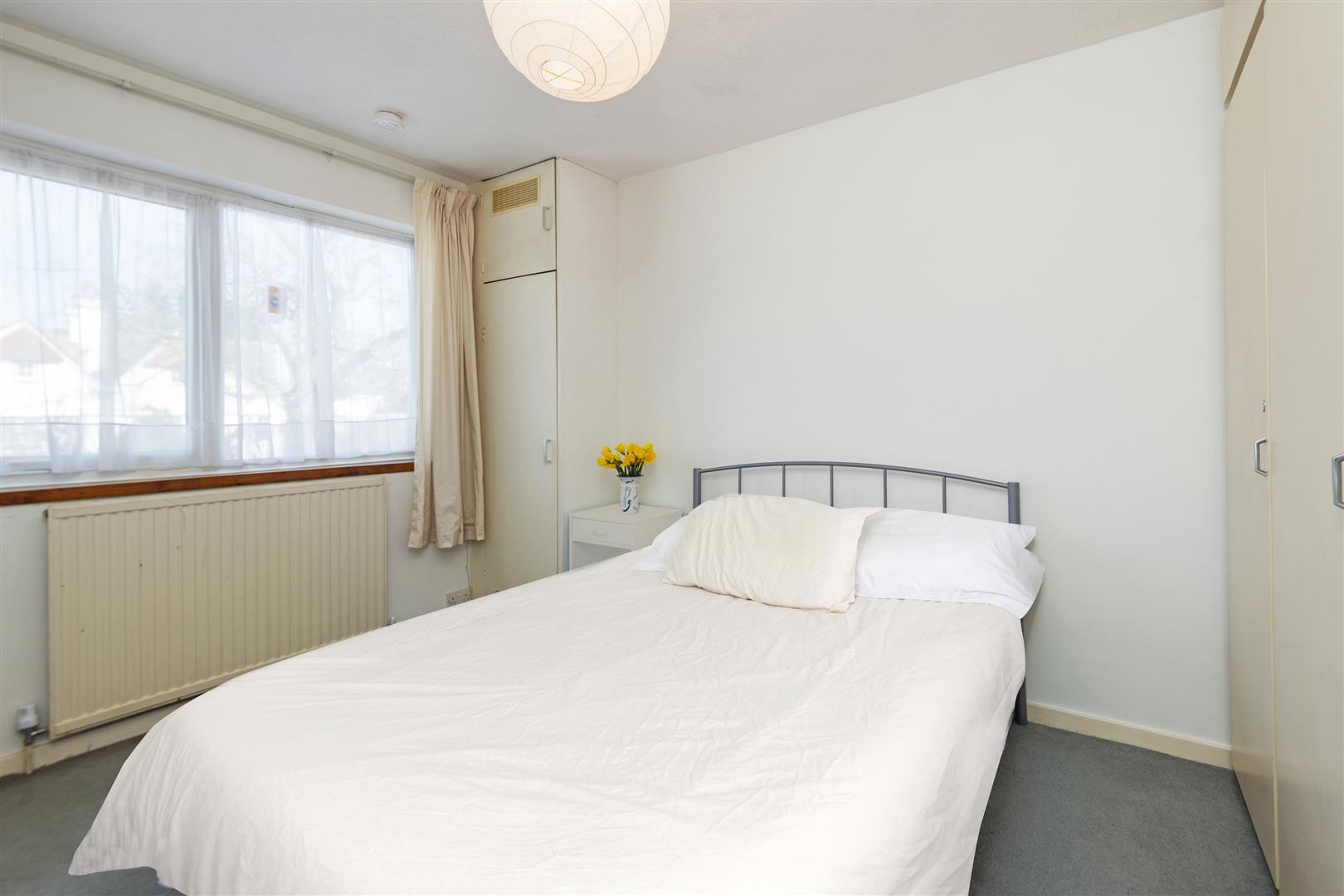 Temple Fortune Lane, London - Absolute Property